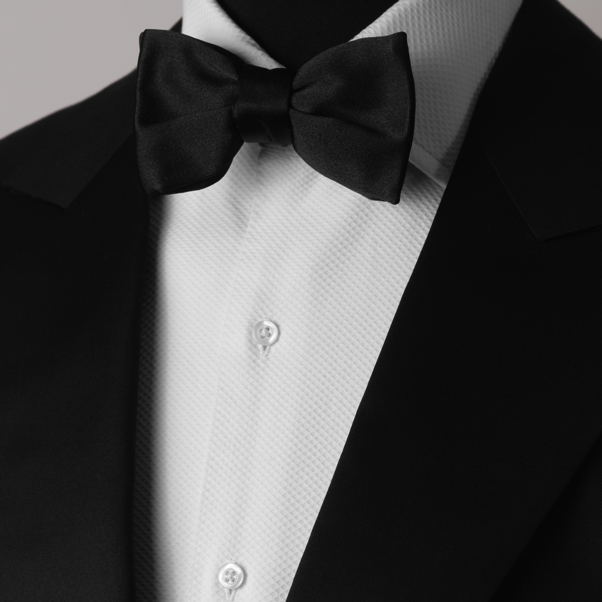 Batwing Silk Bow Tie – Rampley and Co